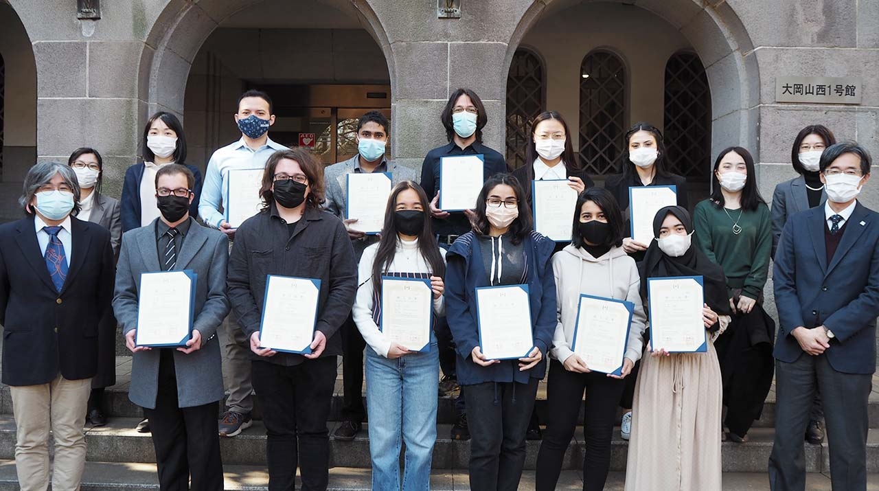 Eleven international students complete Intensive Japanese Course with ...